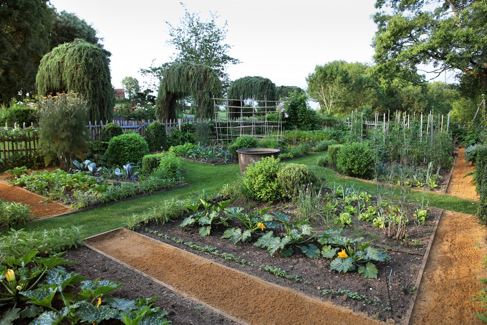Le Jardin fleuriste et le Potager - Eyrignac et ses jardins : Eyrignac ...